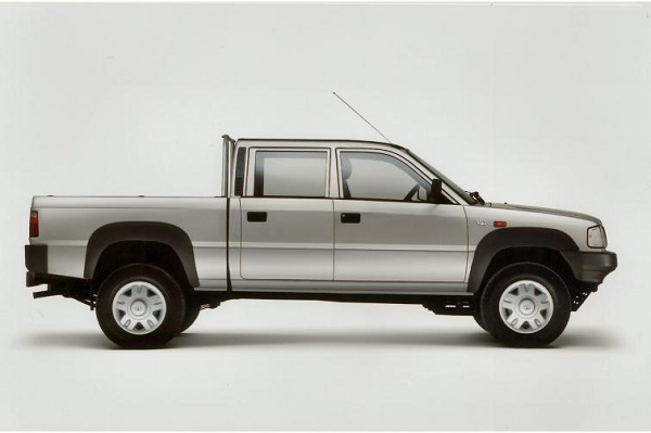 Tata TL Price, Mileage, Specs, Reviews | Droom